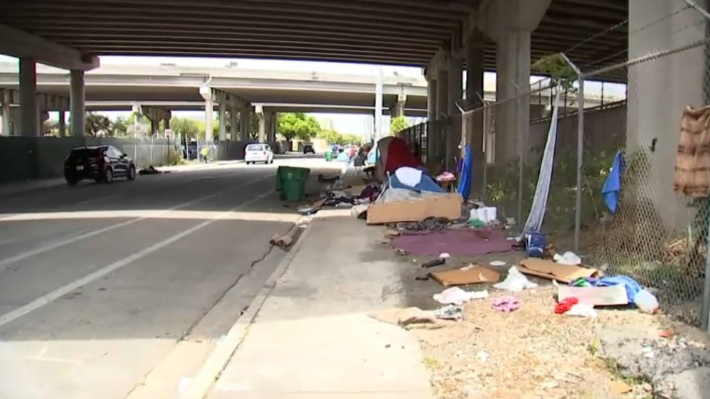 Homeless Camps Under I-95 Cleaned Up Without Evictions – NBC 6 South ...