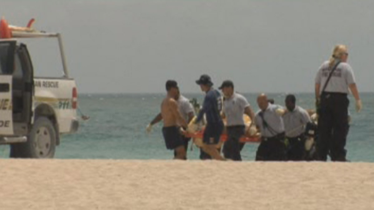 2 Killed by Rip Currents at Haulover Beach, 3 Hospitalized – NBC 6 ...
