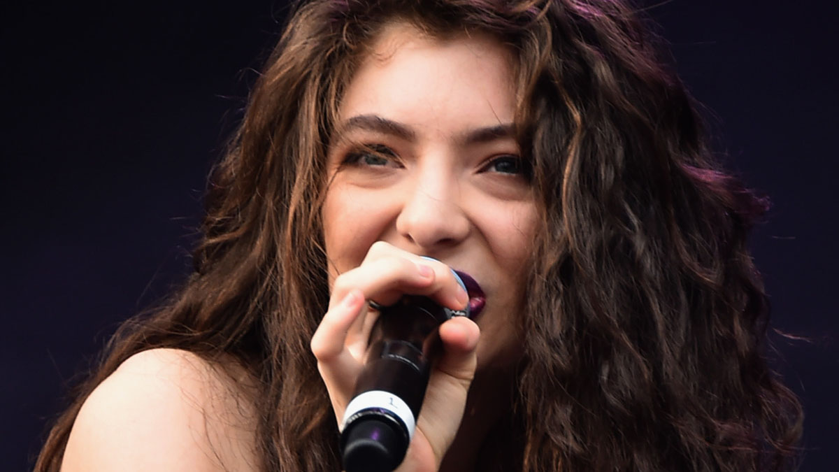 Lorde Releases ‘Solar Power,’ Her First New Song in 4 Years – NBC 6 ...