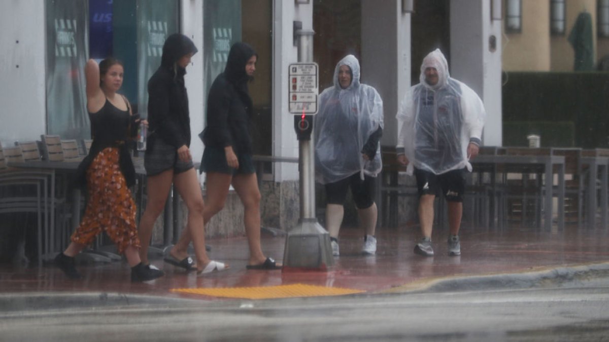 Storm Chances Pick Up to Start Work Week Across South Florida – NBC 6 ...