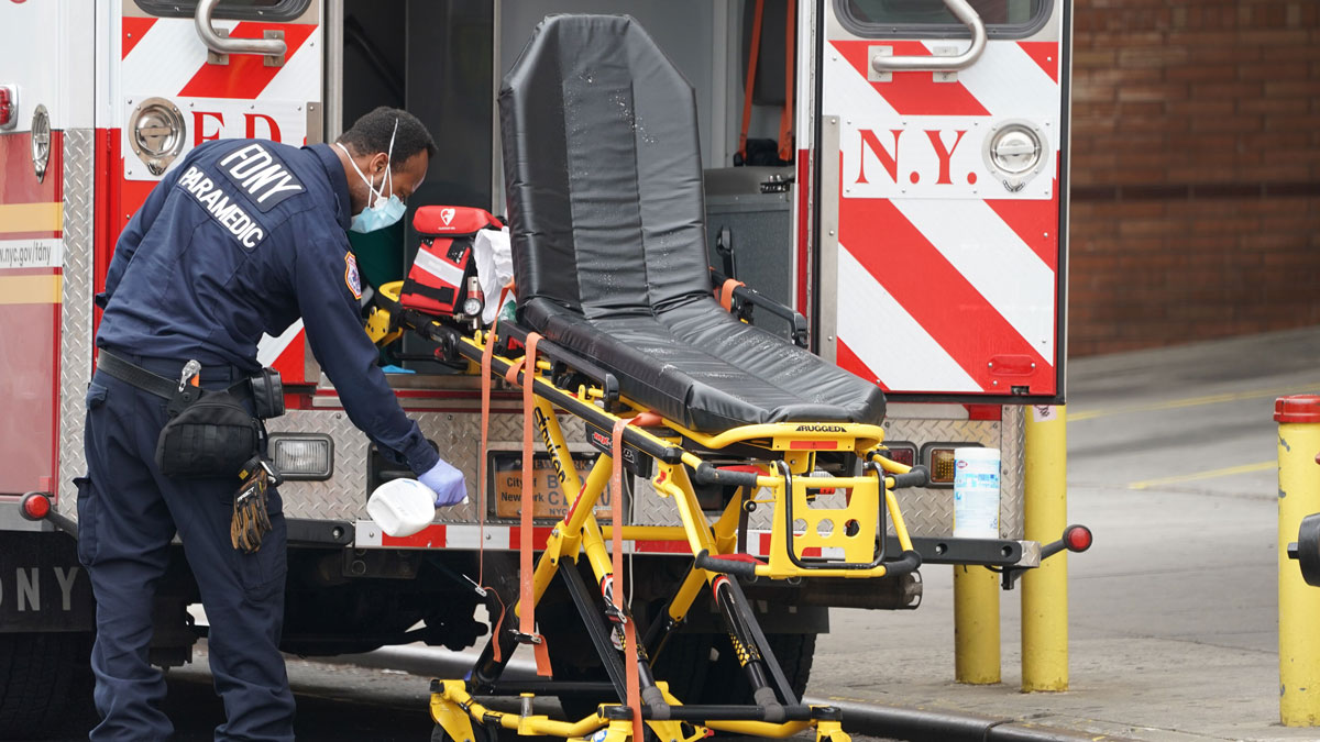 This Is What It’s Like to Be a Paramedic in NYC During COVID-19 – NBC 6 ...