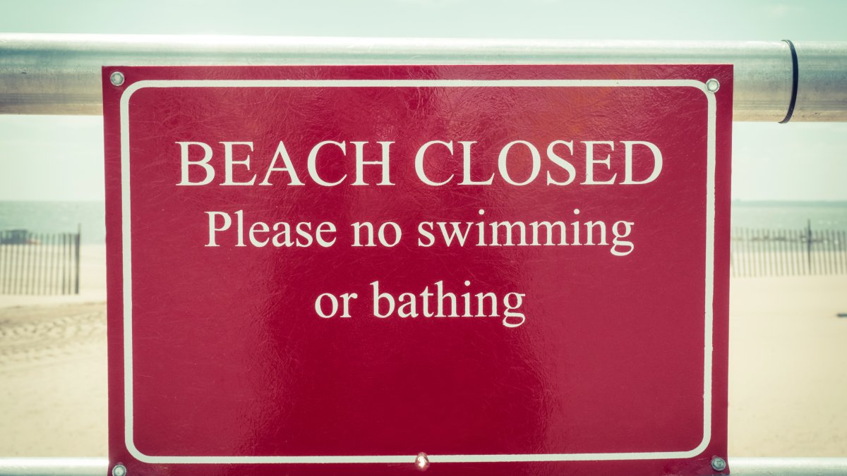 Florida Gov. DeSantis vetoes bill on state beach closures over water ...