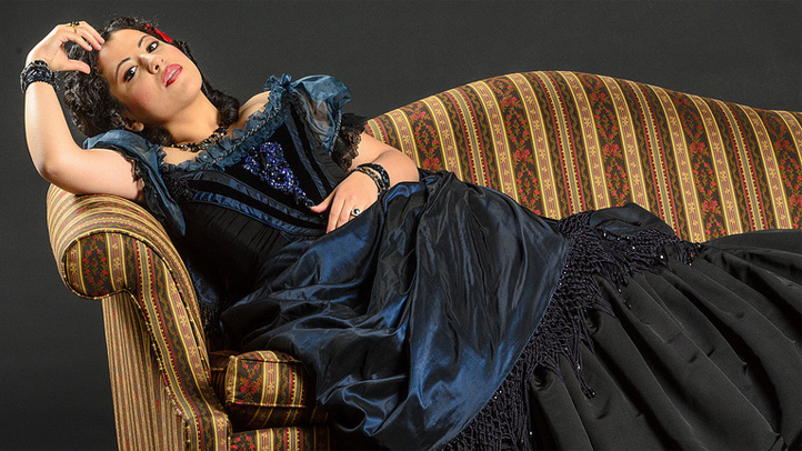 Mexican Opera Singer Maria Alejandres Plays Violetta in ‘La Traviata ...