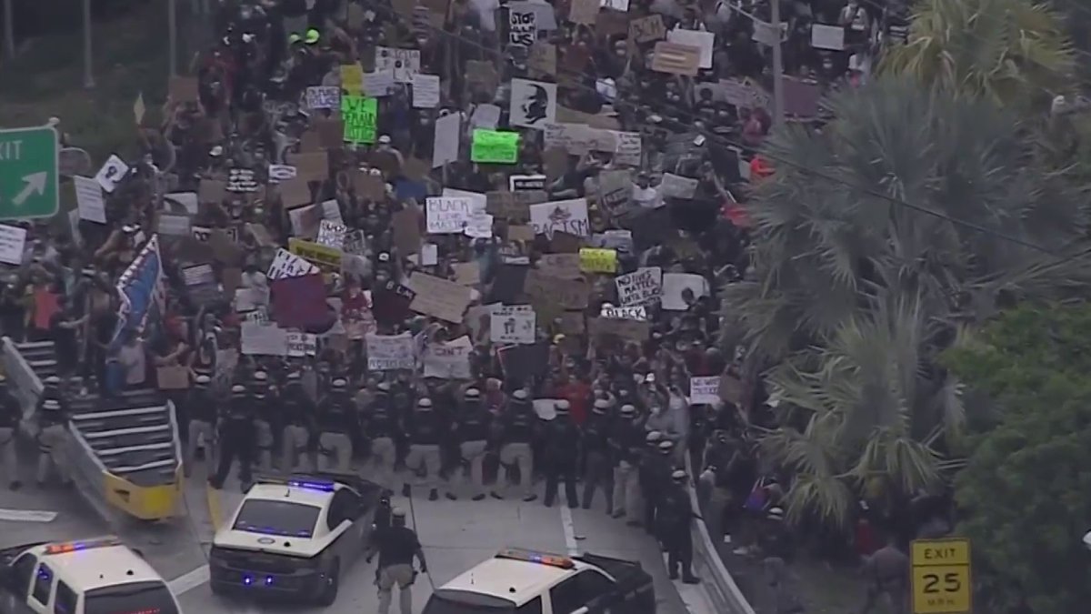 County Curfew Moved Up as Protesters March Through Miami in Support of ...