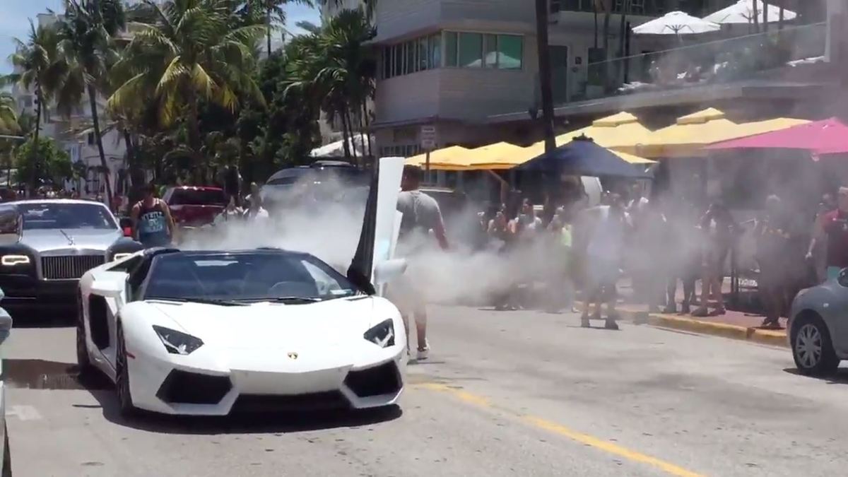 Lamborghini Smoking Up on Miami Beach Causing Traffic Delays – NBC 6 ...