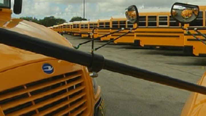 New School Buses in Miami-Dade Go Green – NBC 6 South Florida