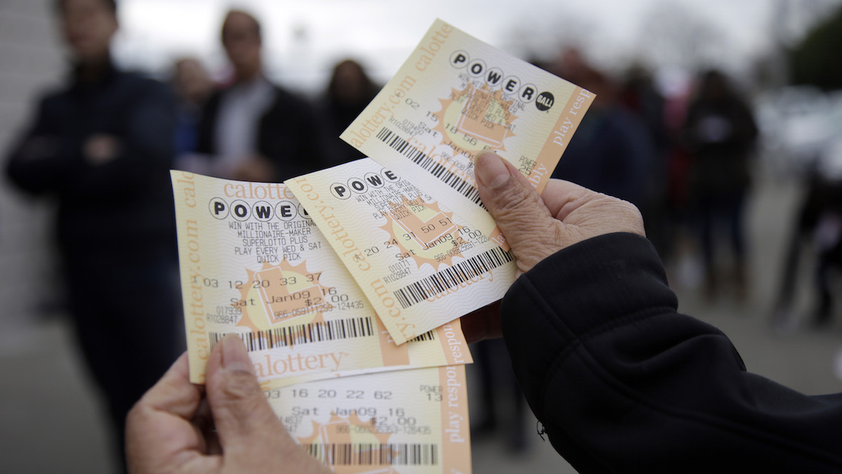 Here Are the Winning Numbers for Tonight’s $580M Powerball – NBC 6 ...
