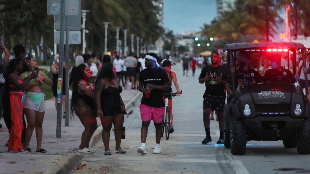 Miami Beach Curfew Shuts Down South Beach Parties Early – NBC 6 South ...