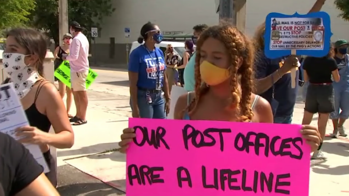 South Florida Postal Workers Hold Protest, Say Changes Could Slow Mail ...