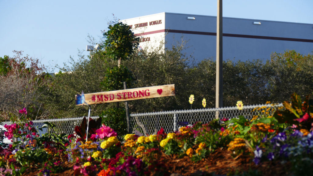 Parkland Residents Honor MSD Victims With Scholarship Fundraiser – NBC ...