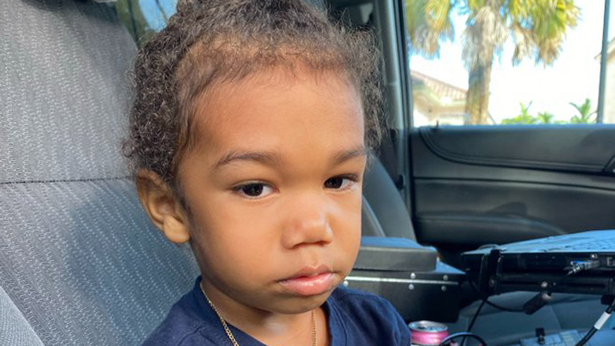 Police Find Parents of Toddler Found Wandering Alone in Pembroke Pines ...