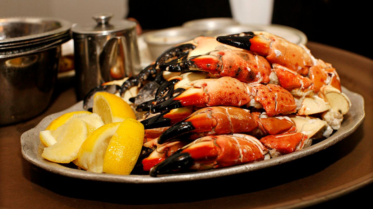 South Florida Staple Joe’s Stone Crab is Adapting to New Normal for ...