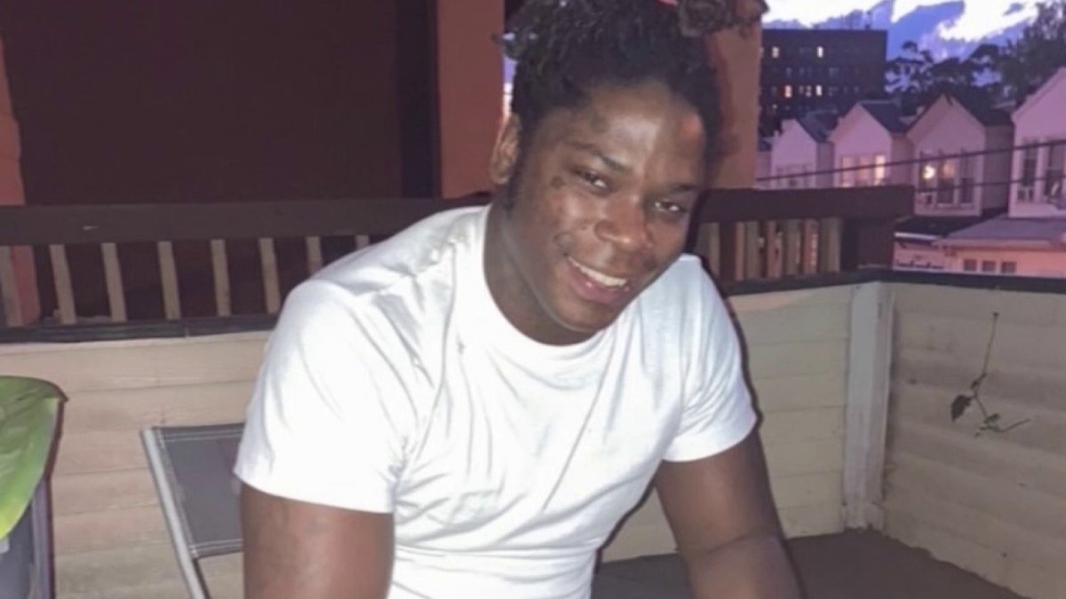 Philly Police Bodycam Footage Shows Walter Wallace Jr.’s Final Moments ...