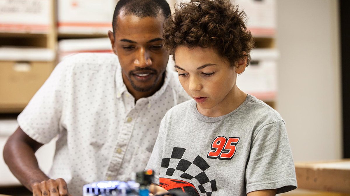 Big Brothers Big Sisters of Miami Seeking Black Male Mentors for ...