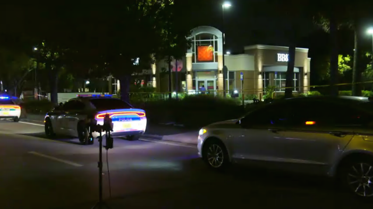 Shooting at SW Miami-Dade ATM Leaves Suspected Robber Dead: Police ... Shooting at SW Miami-Dade ATM Leaves Suspected Robber Dead: Police ...
