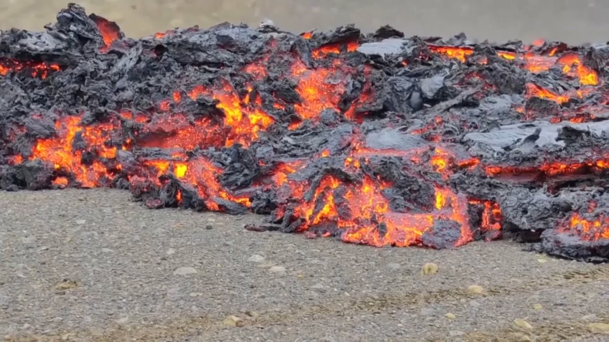 Lava Spouts From Icelandic Volcano – NBC 6 South Florida