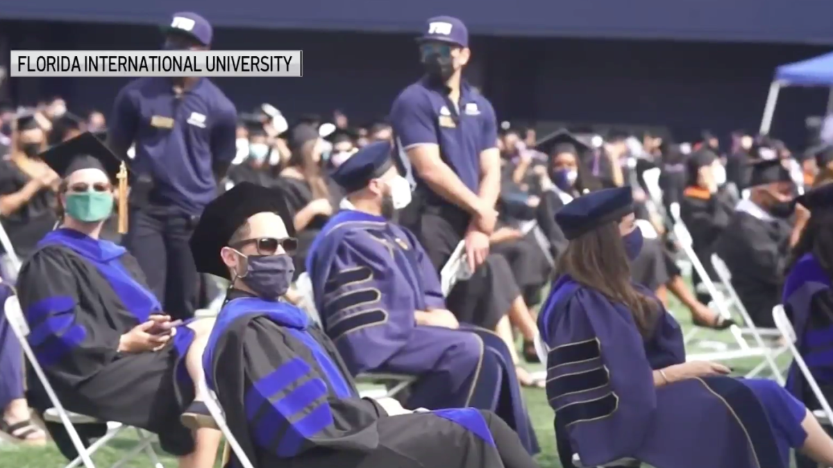 Hundreds of FIU Students Celebrate Graduation In-Person For 1st Time ...
