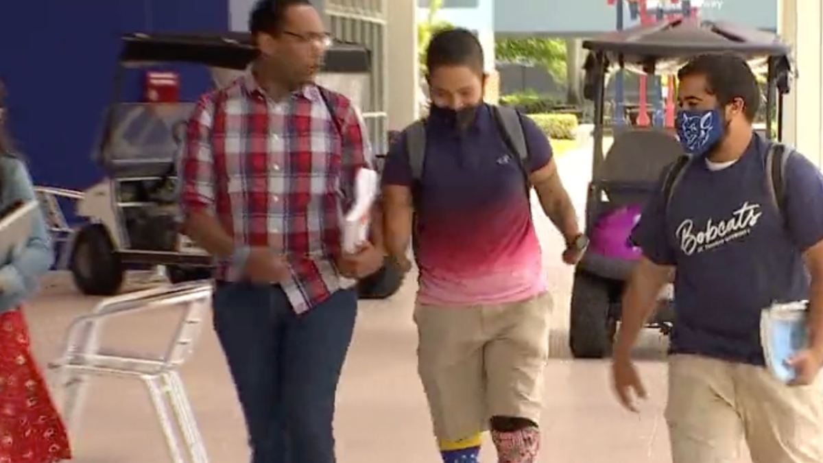 Defying Expectations: Quadruple Amputee Inspires College Classmates at ...