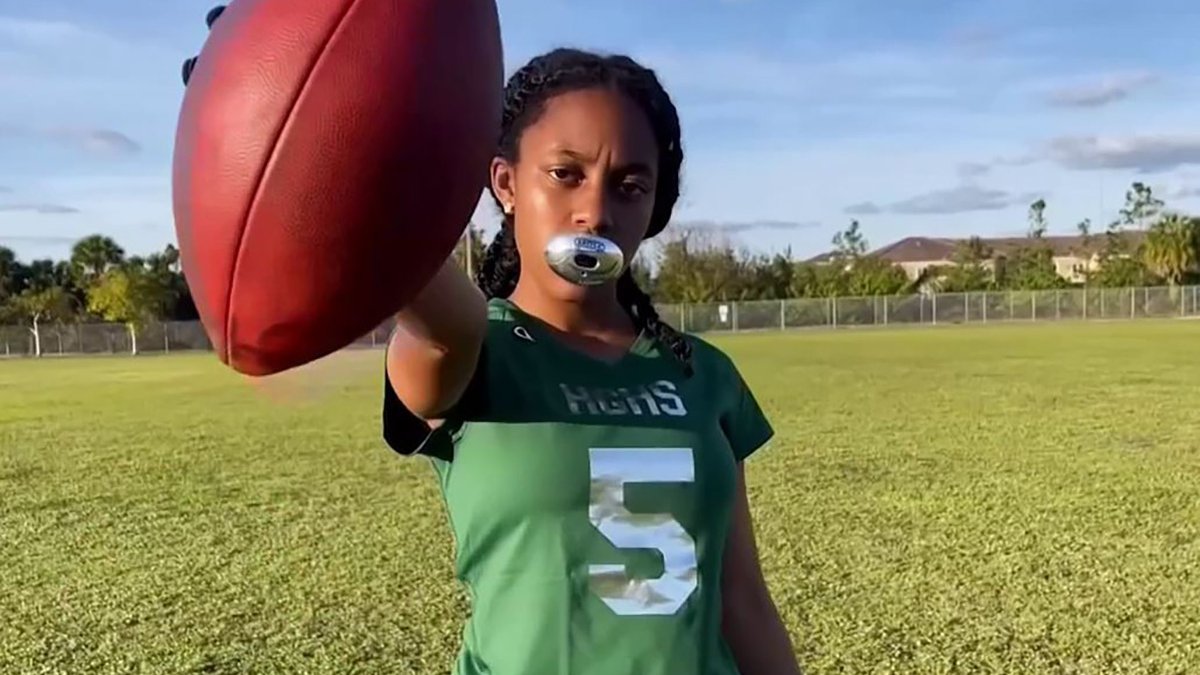 High School Scholar Athlete Aims to Empower Females After Winning Award ...