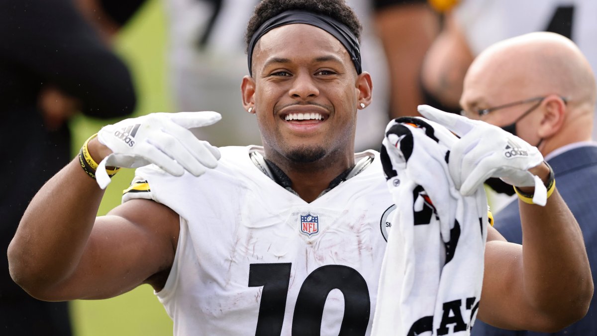 Chiefs Wide Receiver JuJu Smith-Schuster Played Water Jenga – NBC 6 ...