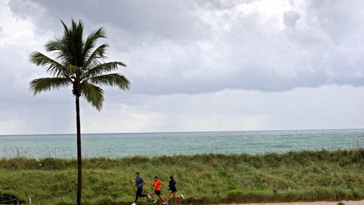 Storm Chances Continue to Drop Throughout Work Week in South Florida ...