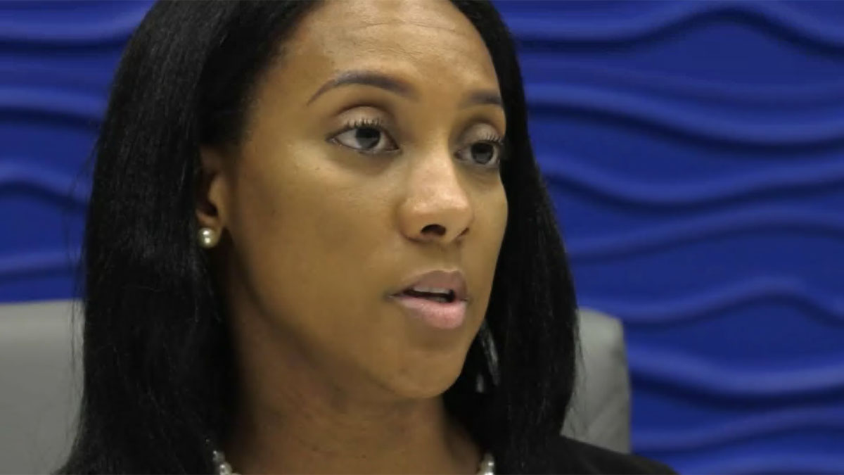 High-Ranking Black Female Miami Cop Filing Suit Claiming She Was ...