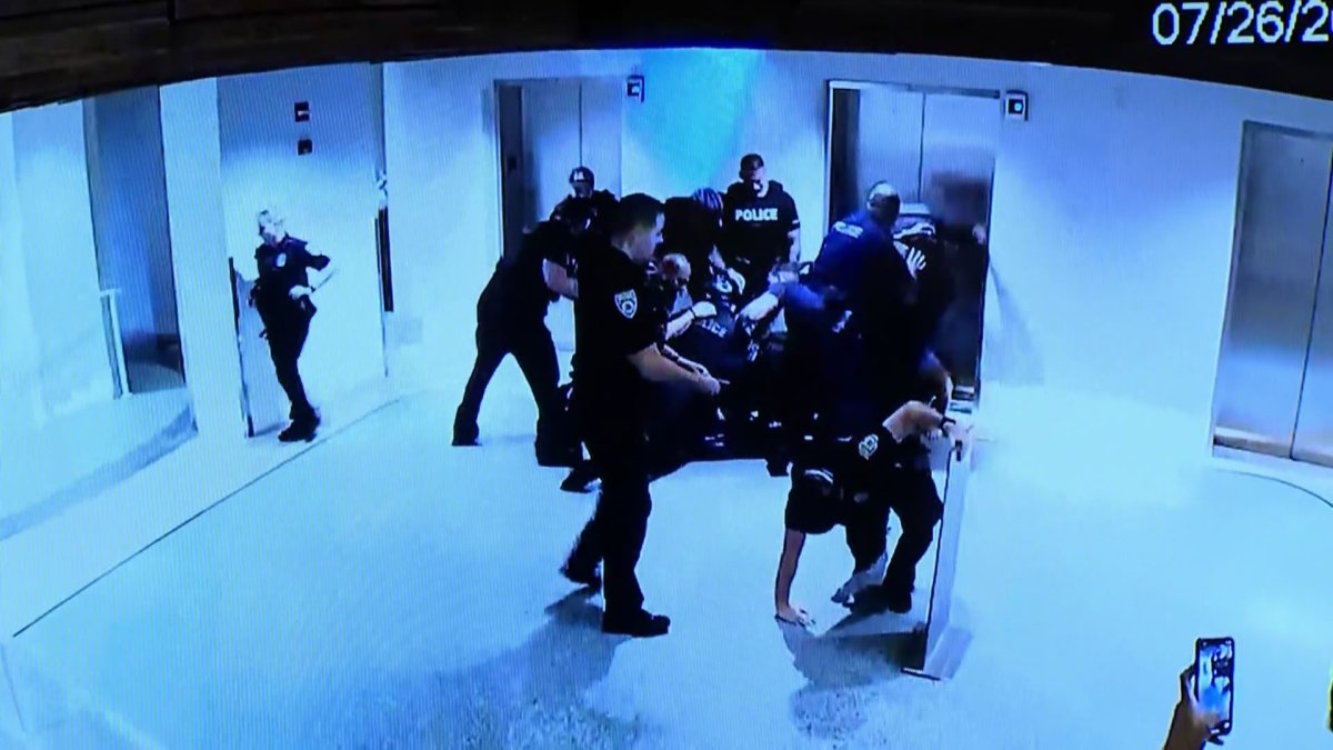 Judge Grants New Trial for Cop Convicted in 2021 Miami Beach Tourist ...