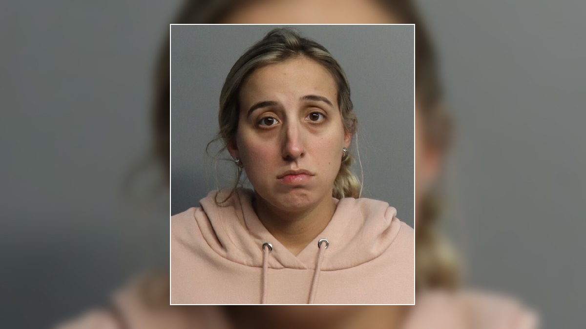 Hialeah Middle School Teacher Accused Of Sex With Teenager Nbc 6
