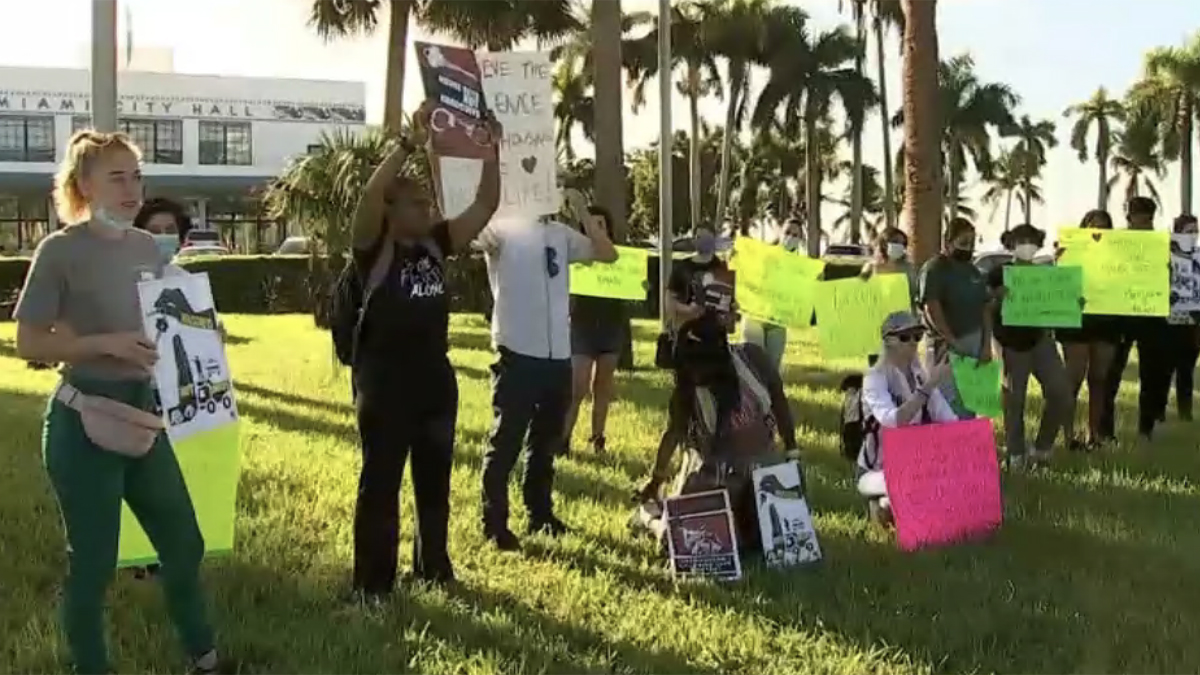 Miami Commissioners Postpone Vote on Ordinance Banning Homeless ...