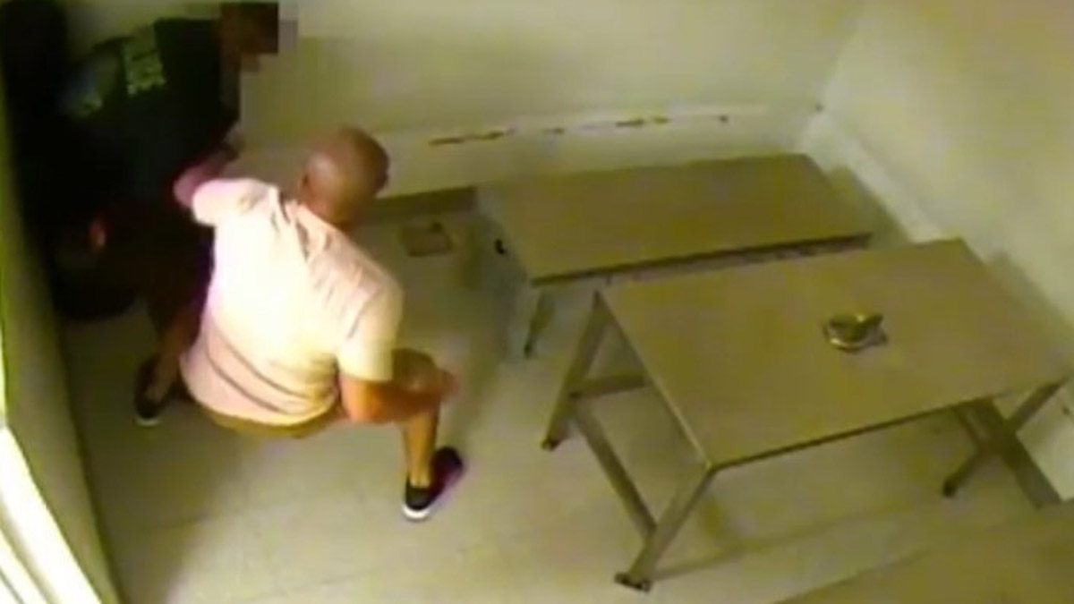 Video Shows Prisoner Brutally Attack Miami Dade Police Officer Nbc 6