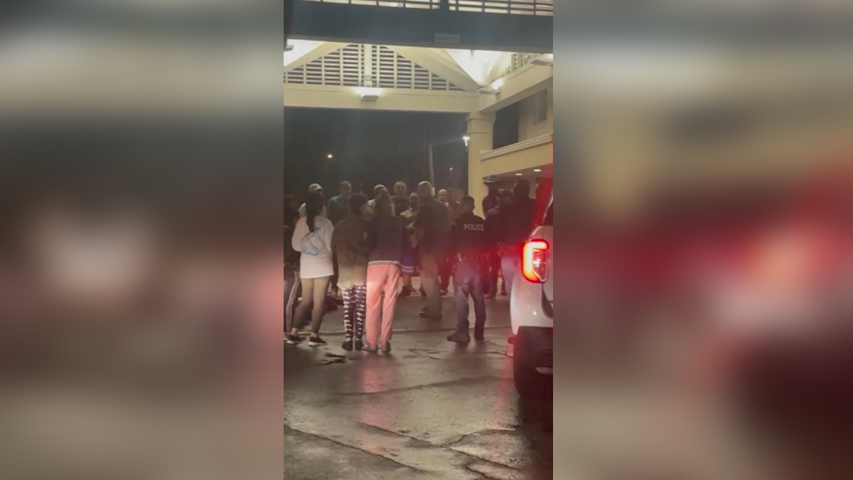 Group of Migrants Taken Into Custody After Coming Onshore in Key West ...
