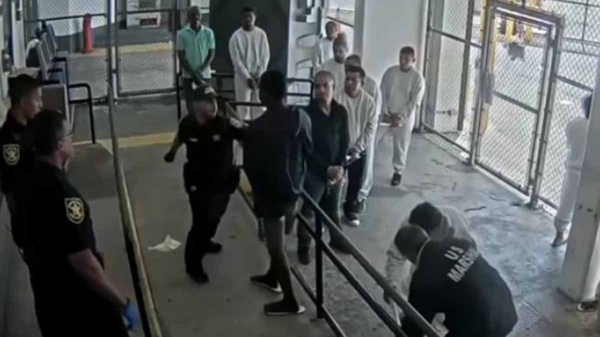 Battery Trial Begins for Broward Deputy Accused of Hitting Handcuffed ...