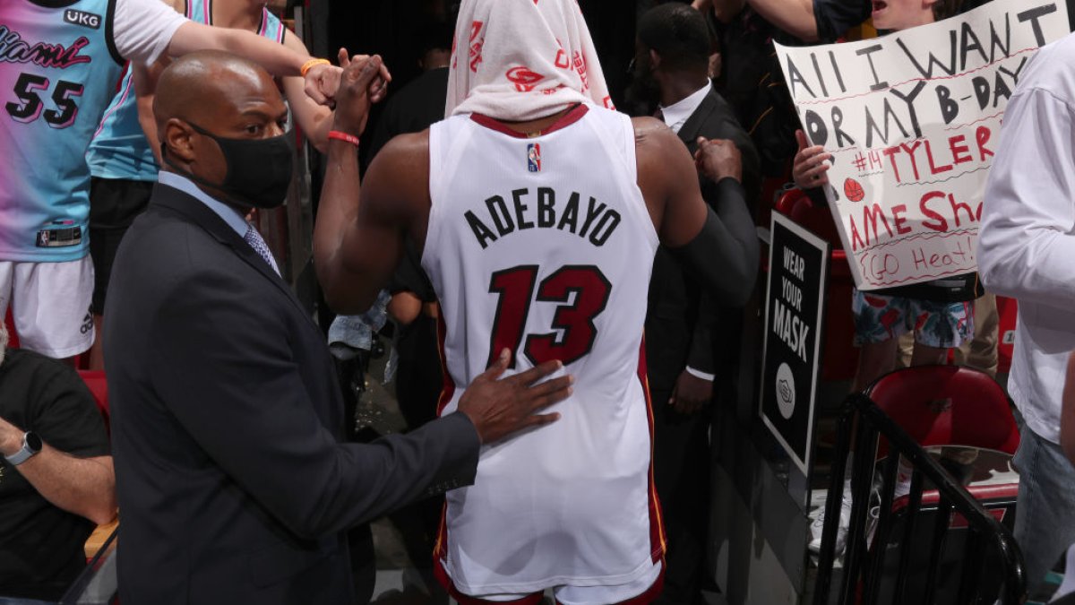 Bam Adebayo’s Late Dunk Lifts Heat Over Hawks, 113-109 – NBC 6 South ...