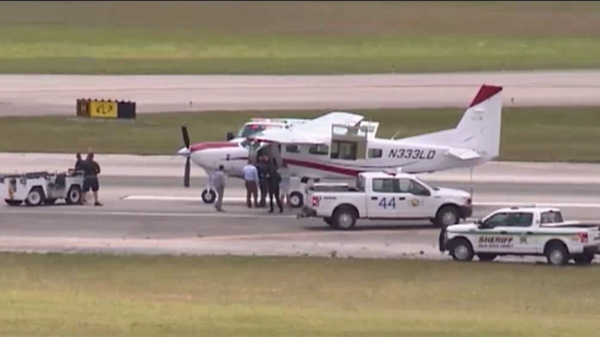 Passenger Lands Plane After Pilot Passes Out in West Palm Beach – NBC 6 ...