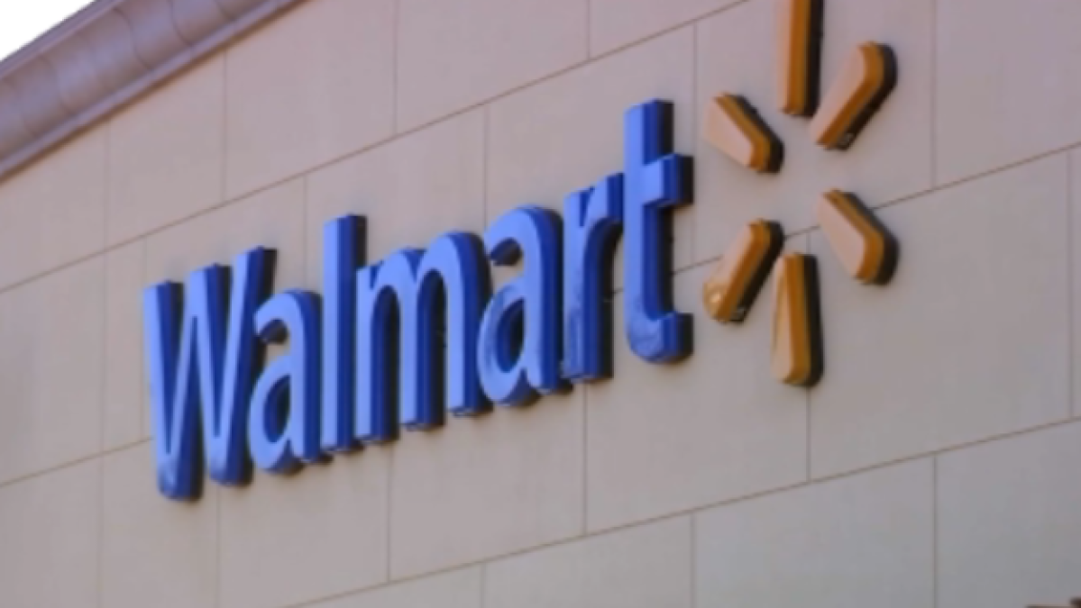 Man arrested after locking himself inside room of Florida City Walmart ...