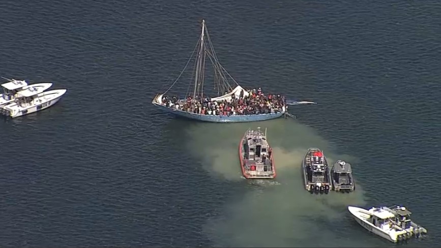 Large Group Of Migrants Found On Crowded Boat Off South Florida Nbc 6