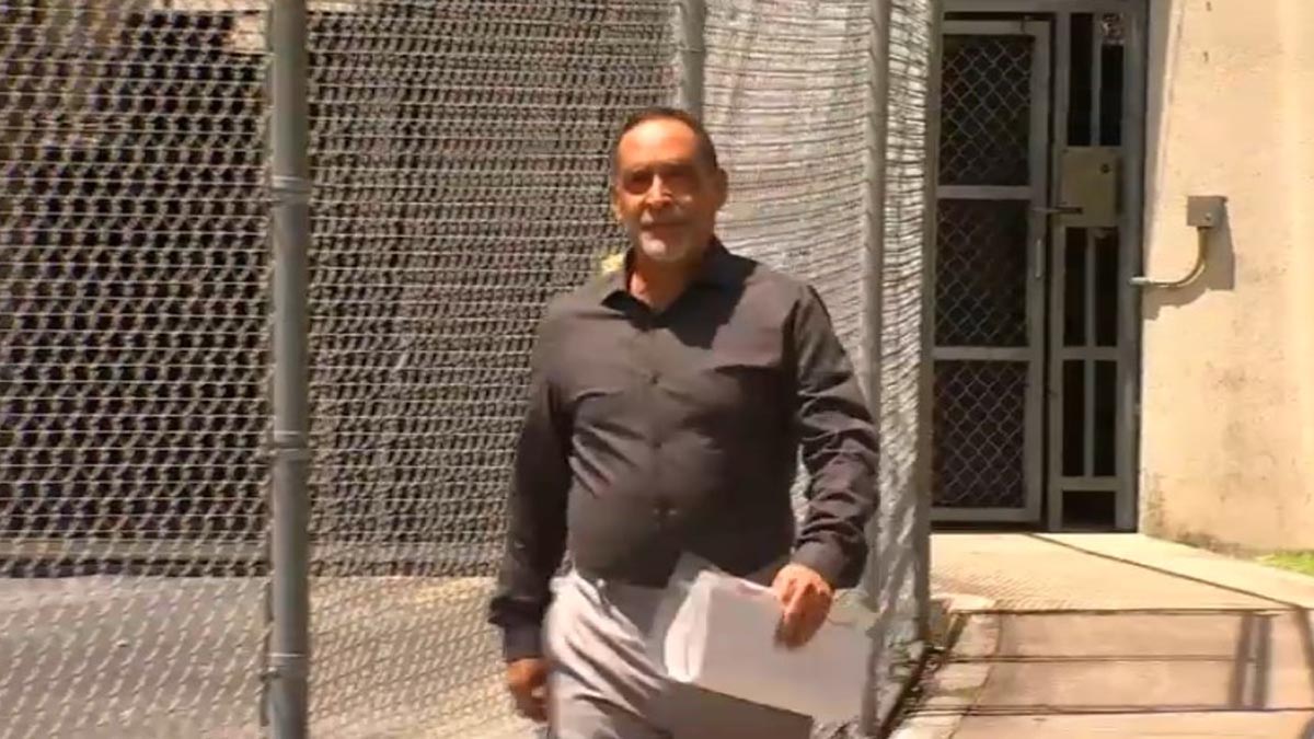 Miami-Dade Commissioner Joe Martinez Surrenders to Face Criminal ...