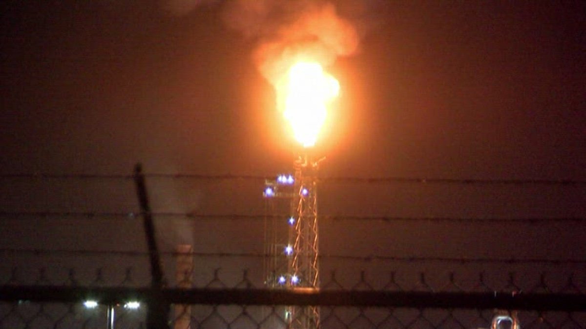 Massive Ohio Oil Refinery Fire Kills Two People – NBC 6 South Florida