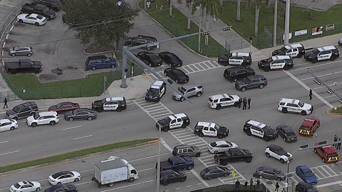 Lockdown at Hollywood Schools – NBC 6 South Florida