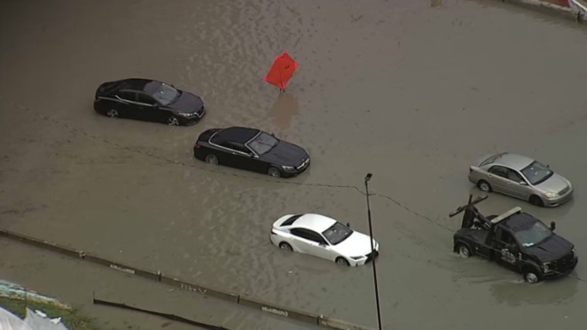 Stalled Cars, Street Flooding in Brickell, Edgewater Due to Heavy Rain ...