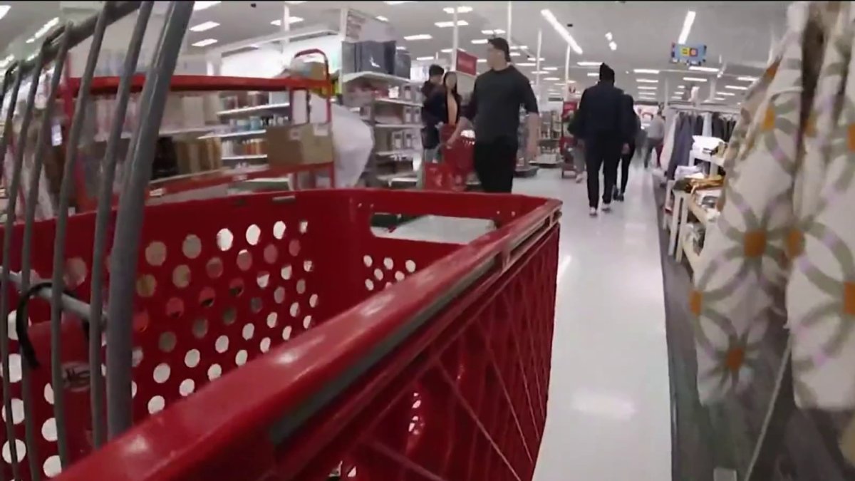 Here’s How Much Per Month Social Security Recipients Will Get in 2023 ...