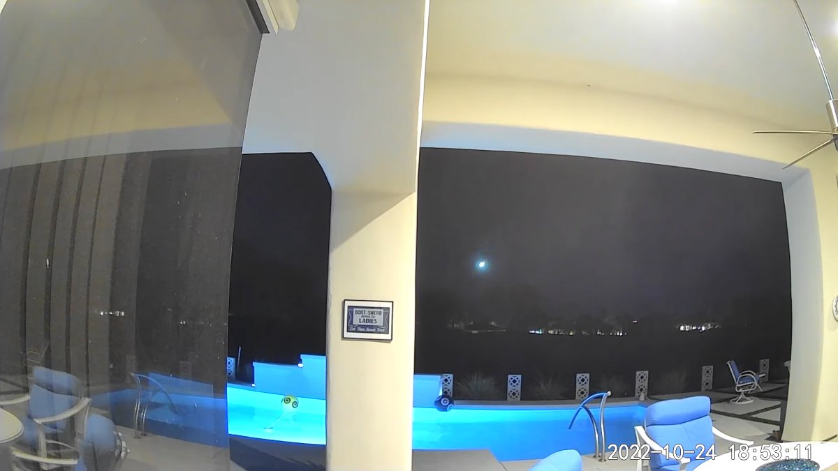 Caught on Camera: ‘Fireball’ Flies Over Arizona Sky – NBC 6 South Florida