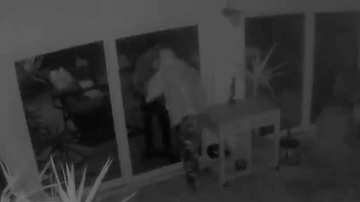 Masked Armed Man Burglarizes Sw Miami Dade Home Nbc 6 South Florida