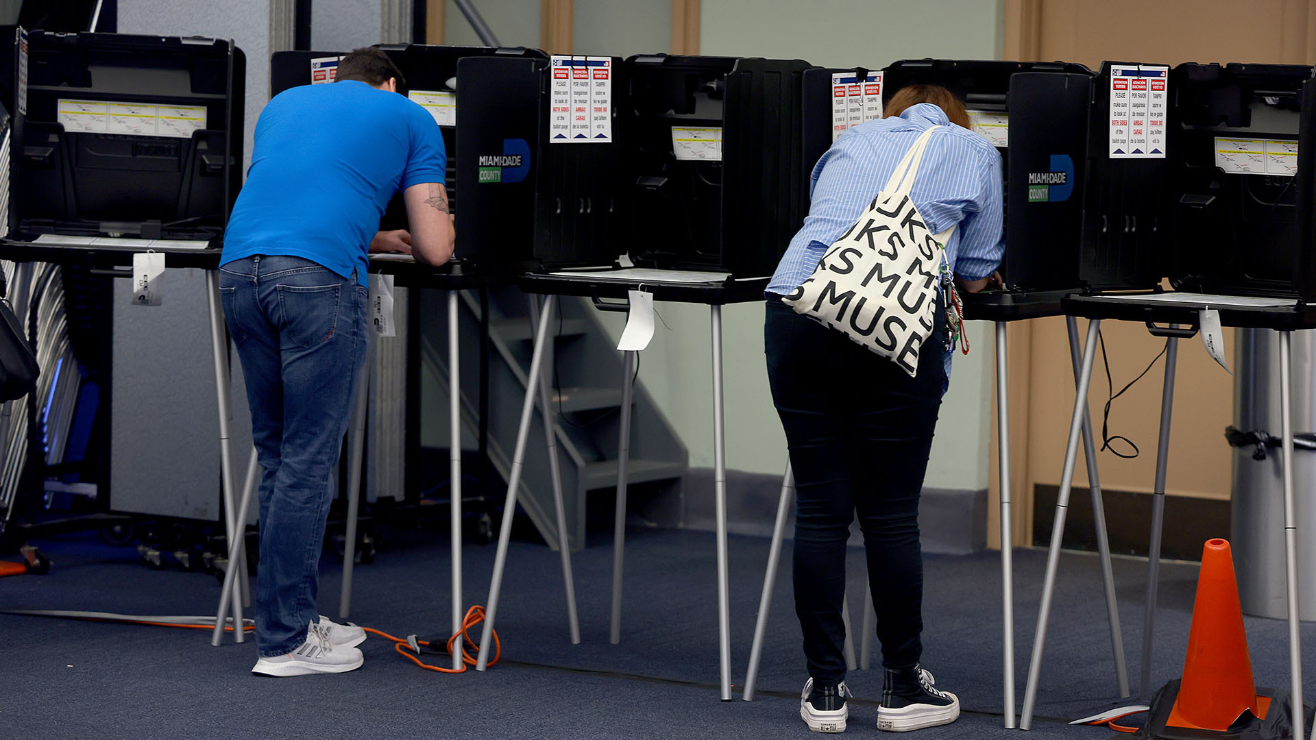 DECISION 2022: Election Day Across Florida in Photos – NBC 6 South Florida
