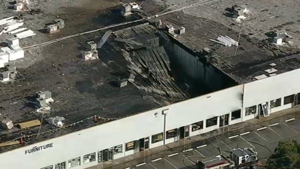 Large Fire and Partial Roof Collapse Destroy Lauderdale Lakes Furniture ...