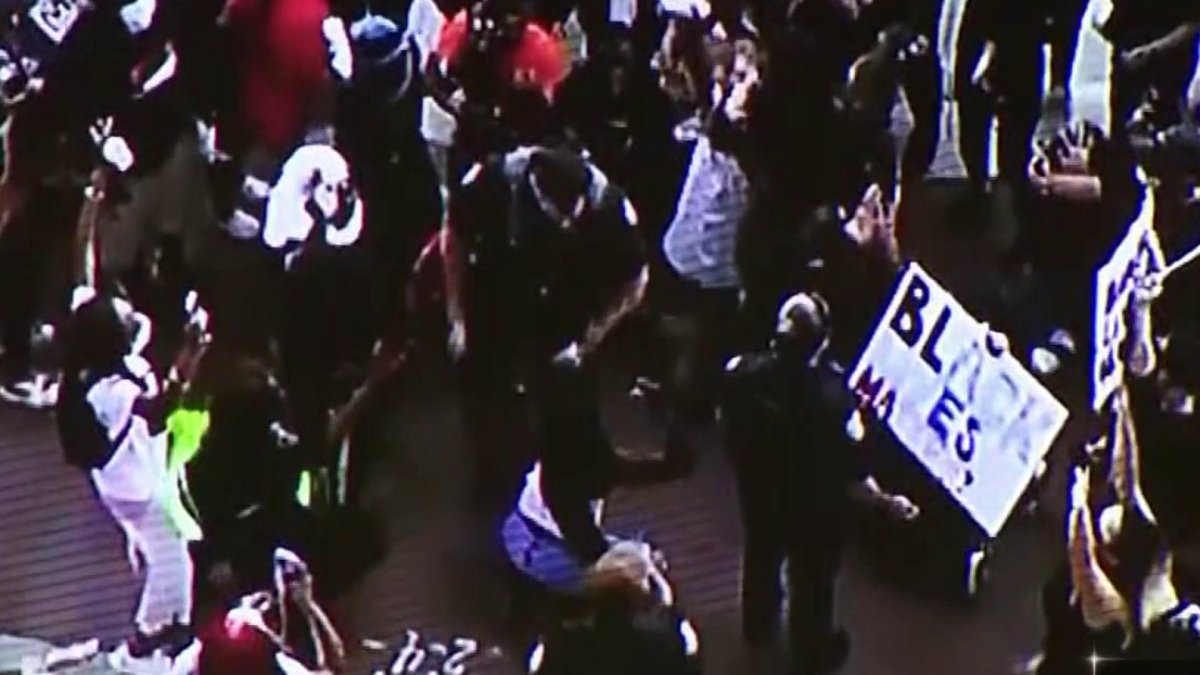 Fort Lauderdale Cop Who Shoved Blm Protester In 2020 Found Not Guilty