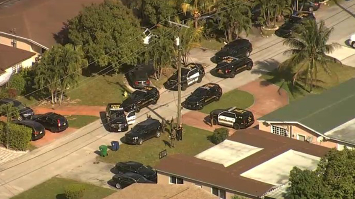 Armed Battery Suspect in Custody After Standoff in Miramar Neighborhood ...