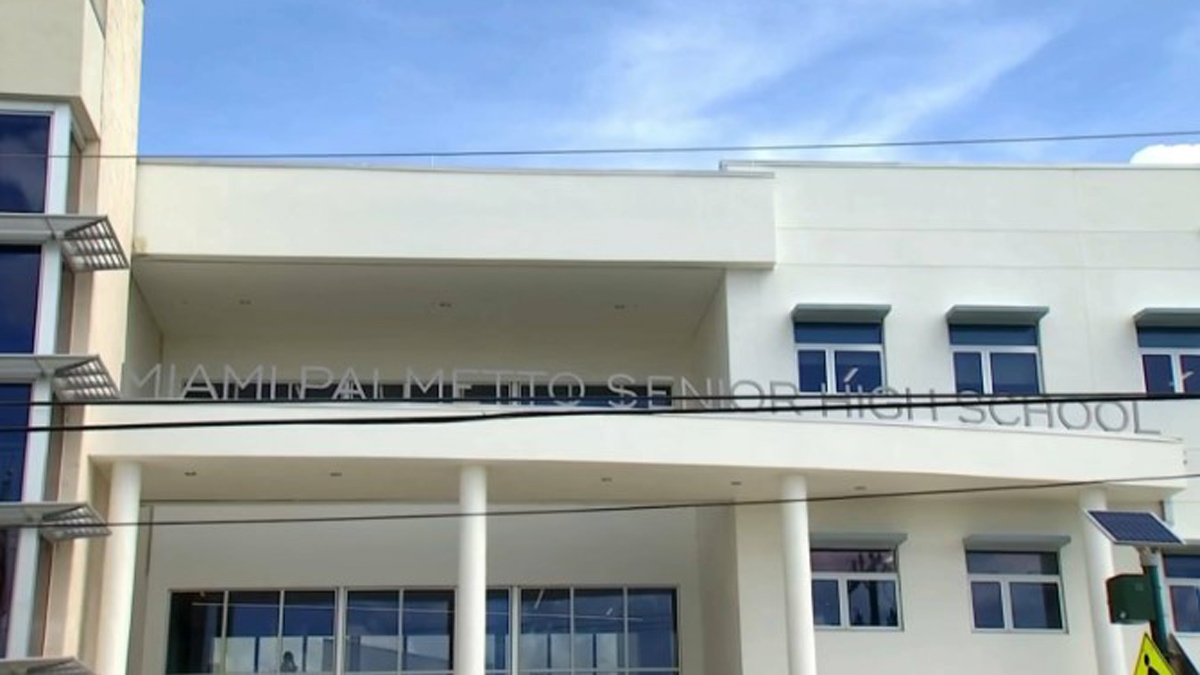 Miami Palmetto Senior High School student tests positive for measles ... Miami Palmetto Senior High School student tests positive for measles ...