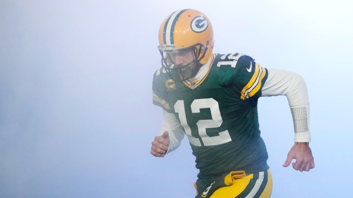 Report: Aaron Rodgers Ends Darkness Retreat, Future Still Uncertain – NBC 6 South Florida