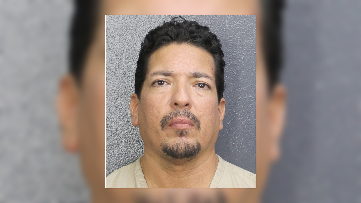 Broward Man Who Posed as Girl to ‘Catfish’ Minors Facing Child Porn ...